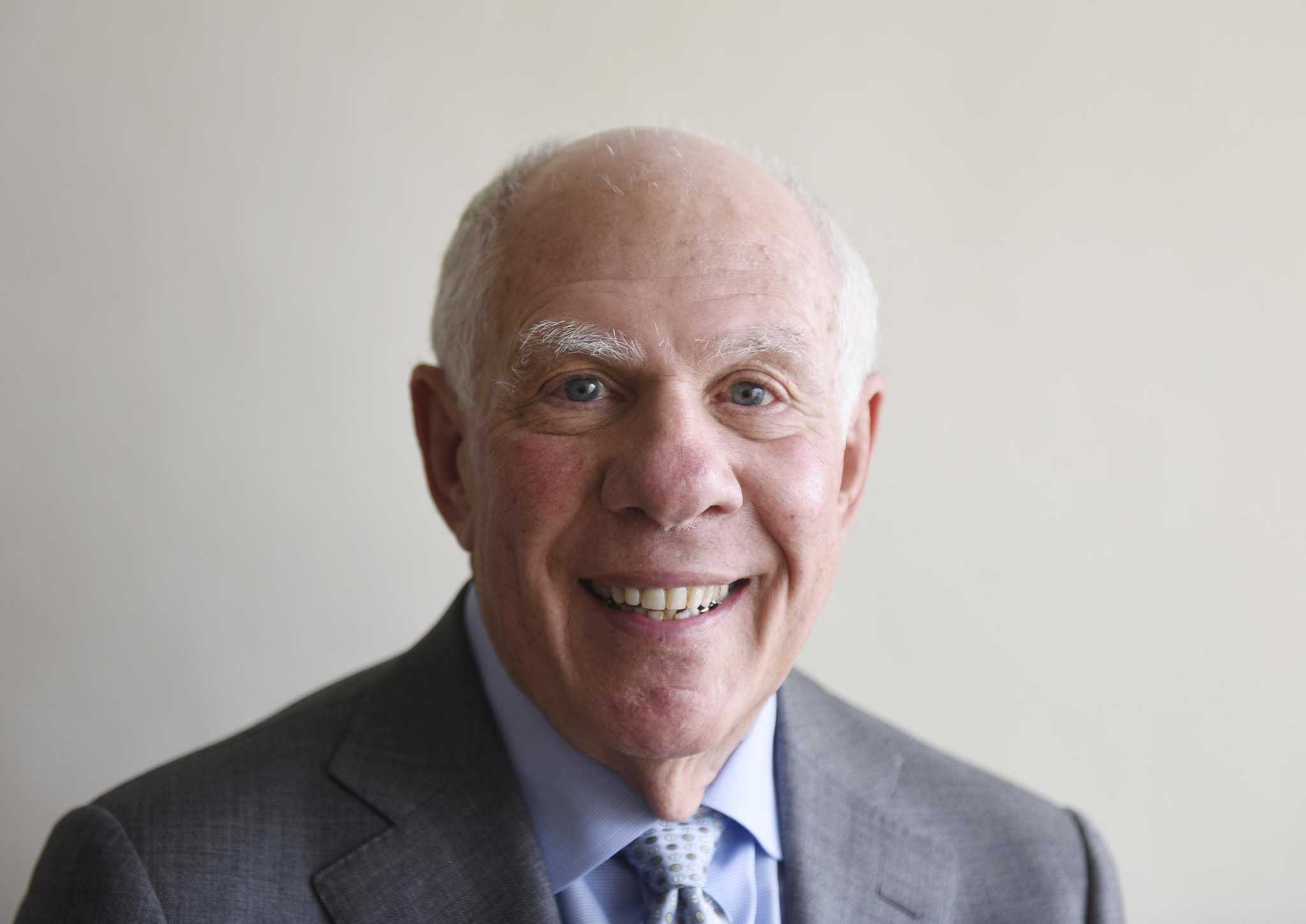 Litvack offers tough love to town Democrats