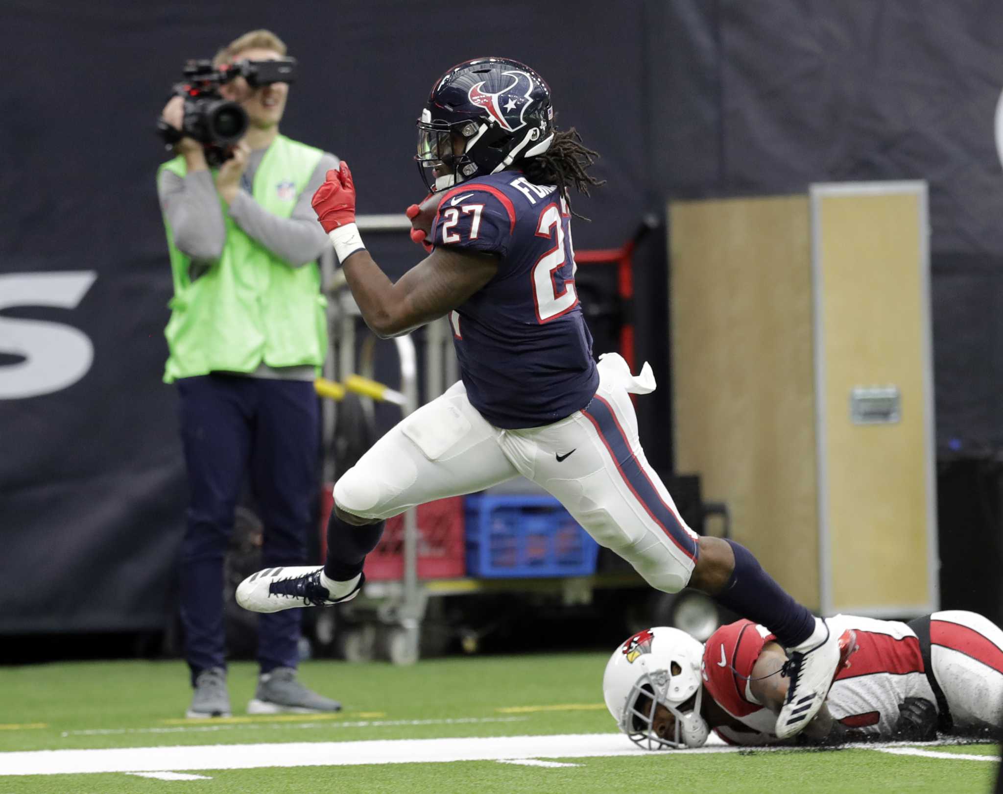 NFL: Foreman helps Texans to 31-21 win over Cardinals