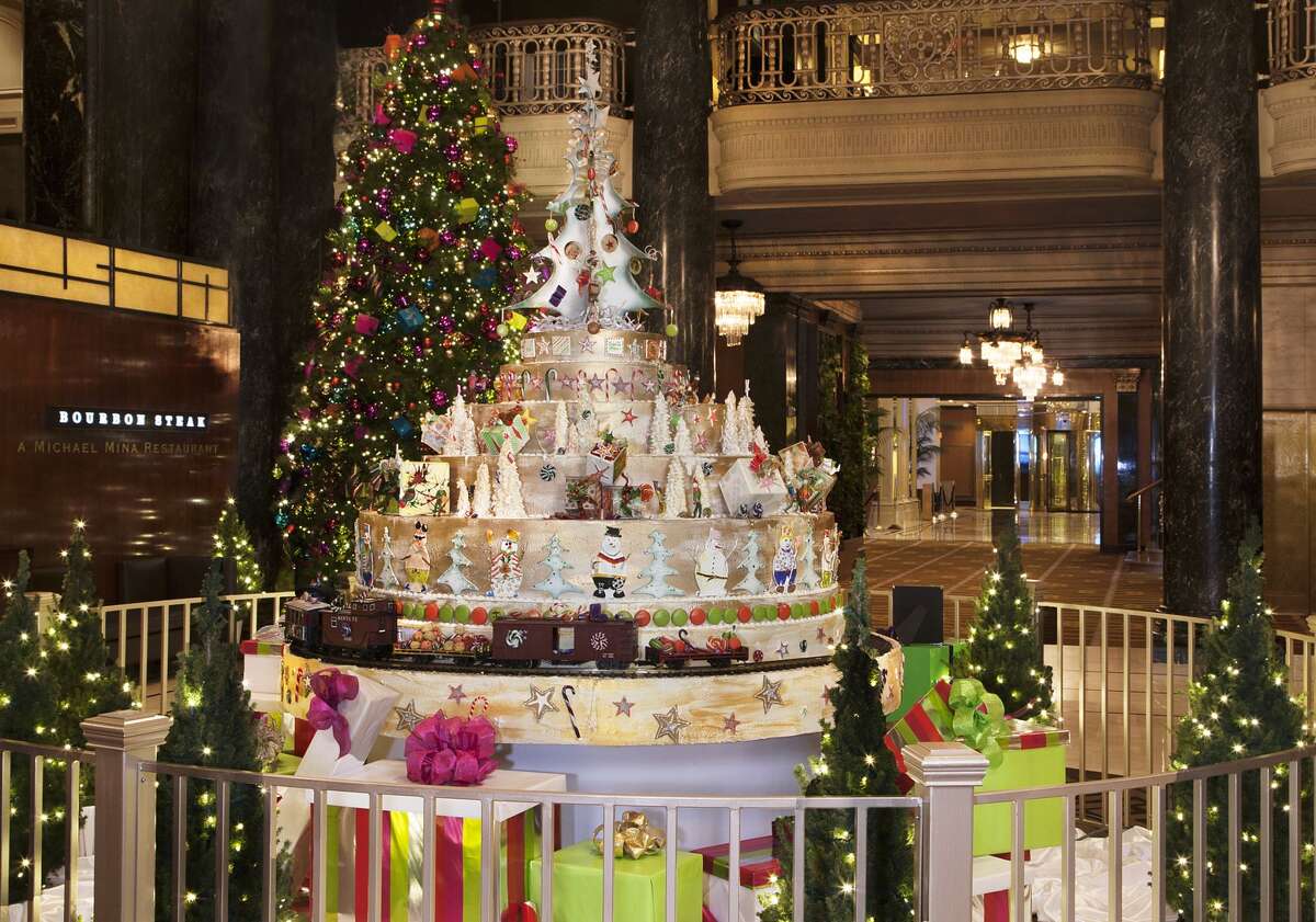 These epic SF holiday sugar castles take 300 hours to create, use 1,000 ...
