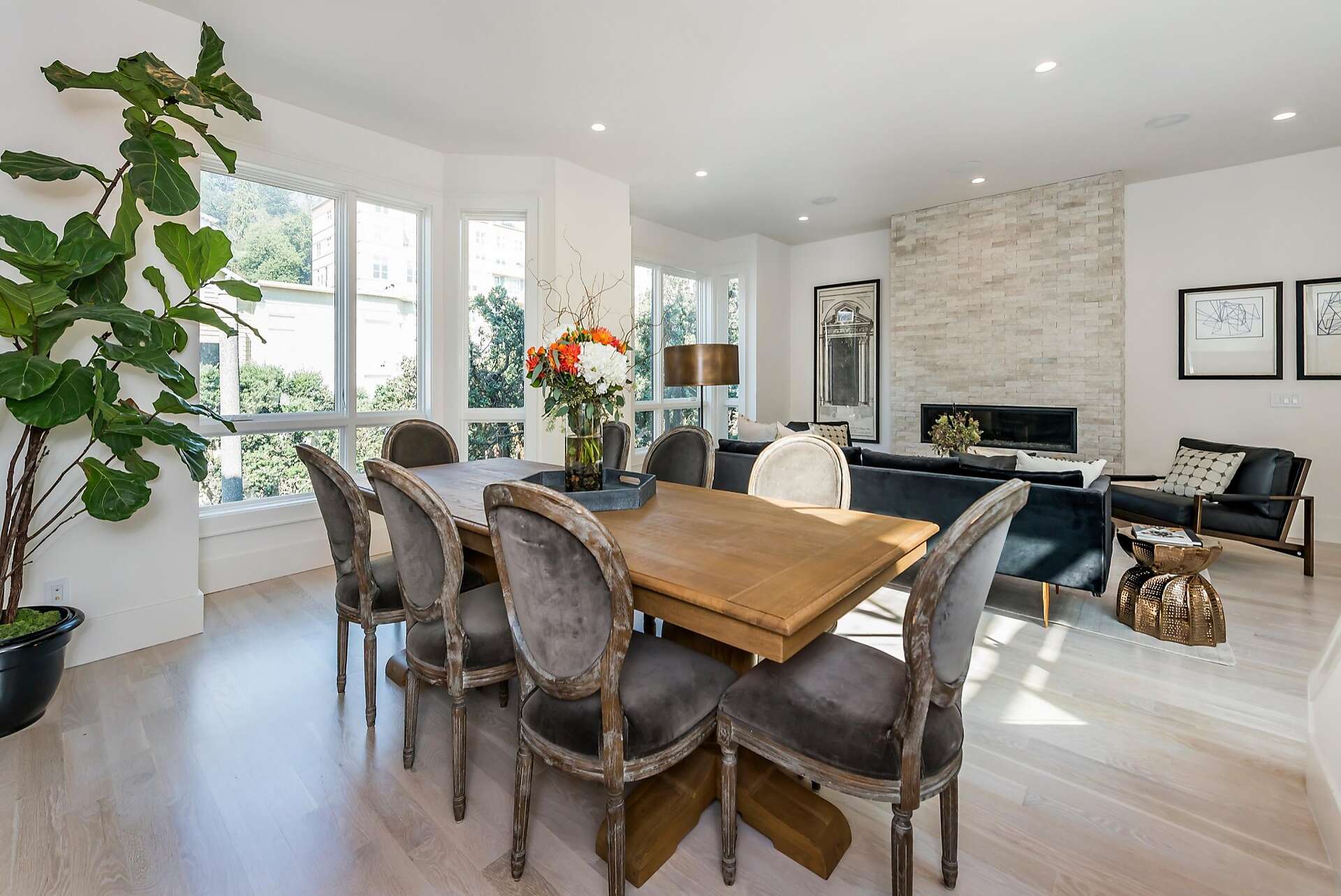 Panoramic roof deck tops new construction in Corona Heights