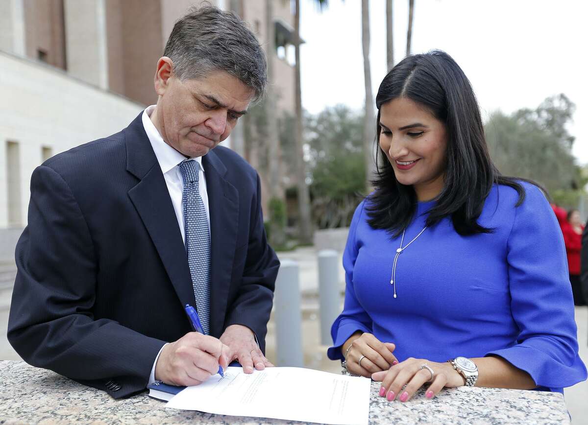 Bonds created by historic case continue in second generation