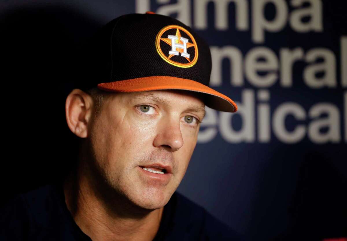 Astros' A.J. Hinch named Manager of Year by Baseball America