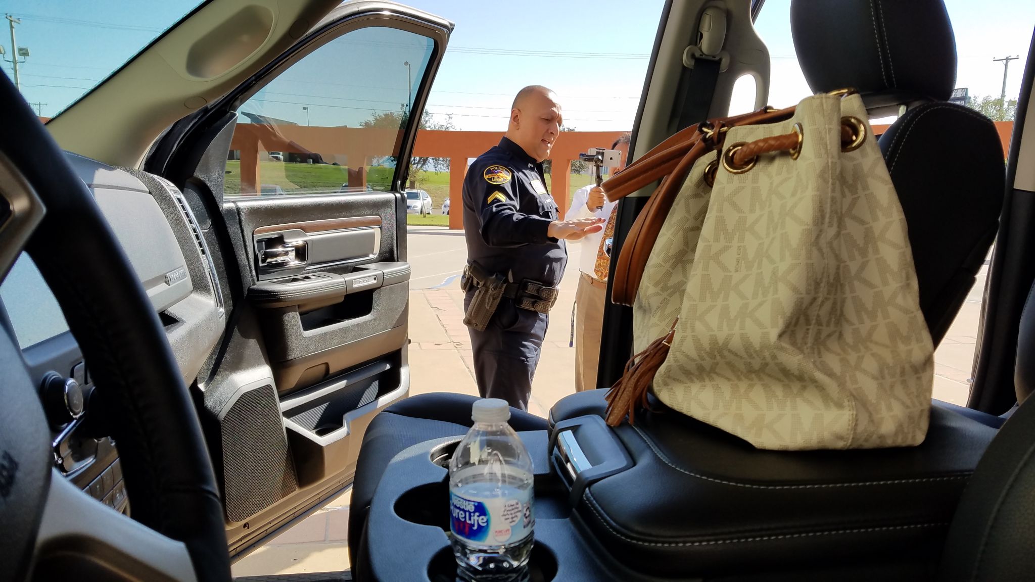 Laredo police give tips to avoid having your car broken into