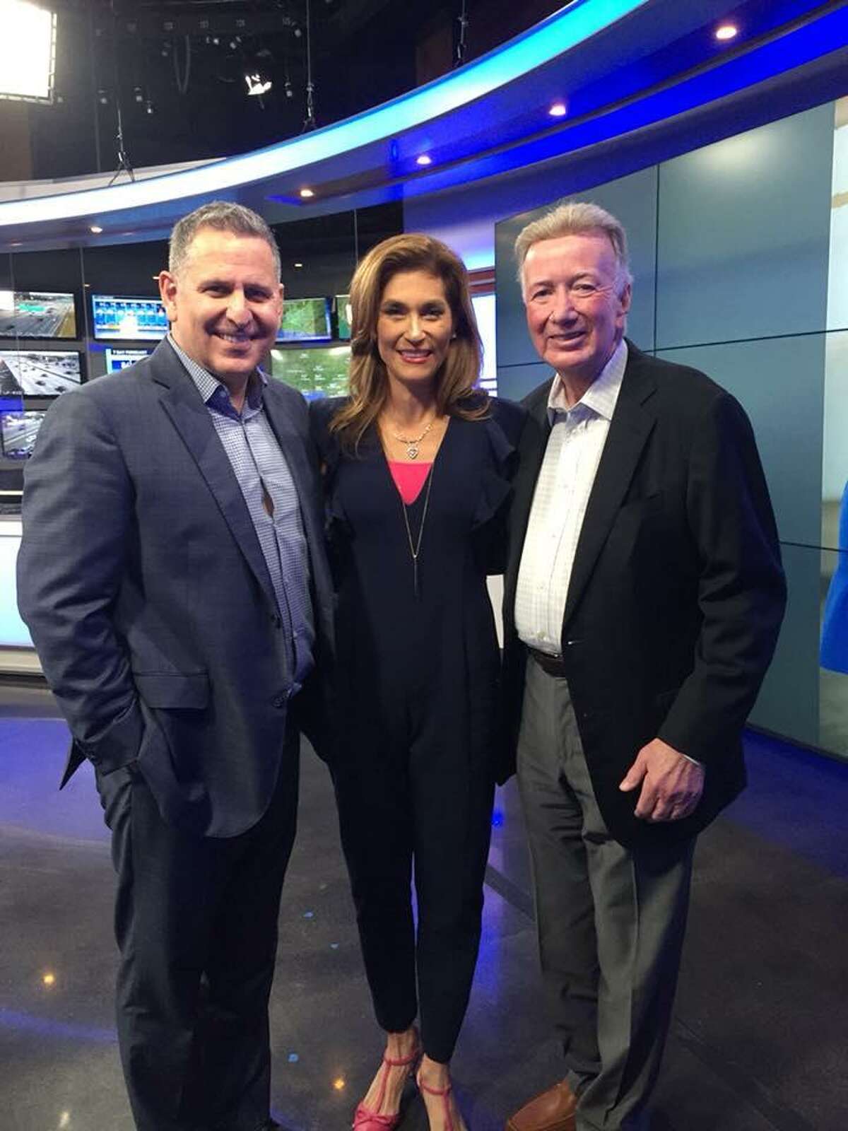 Former KENS 5 anchor Sarah Lucero reveals drastic fitness transformation