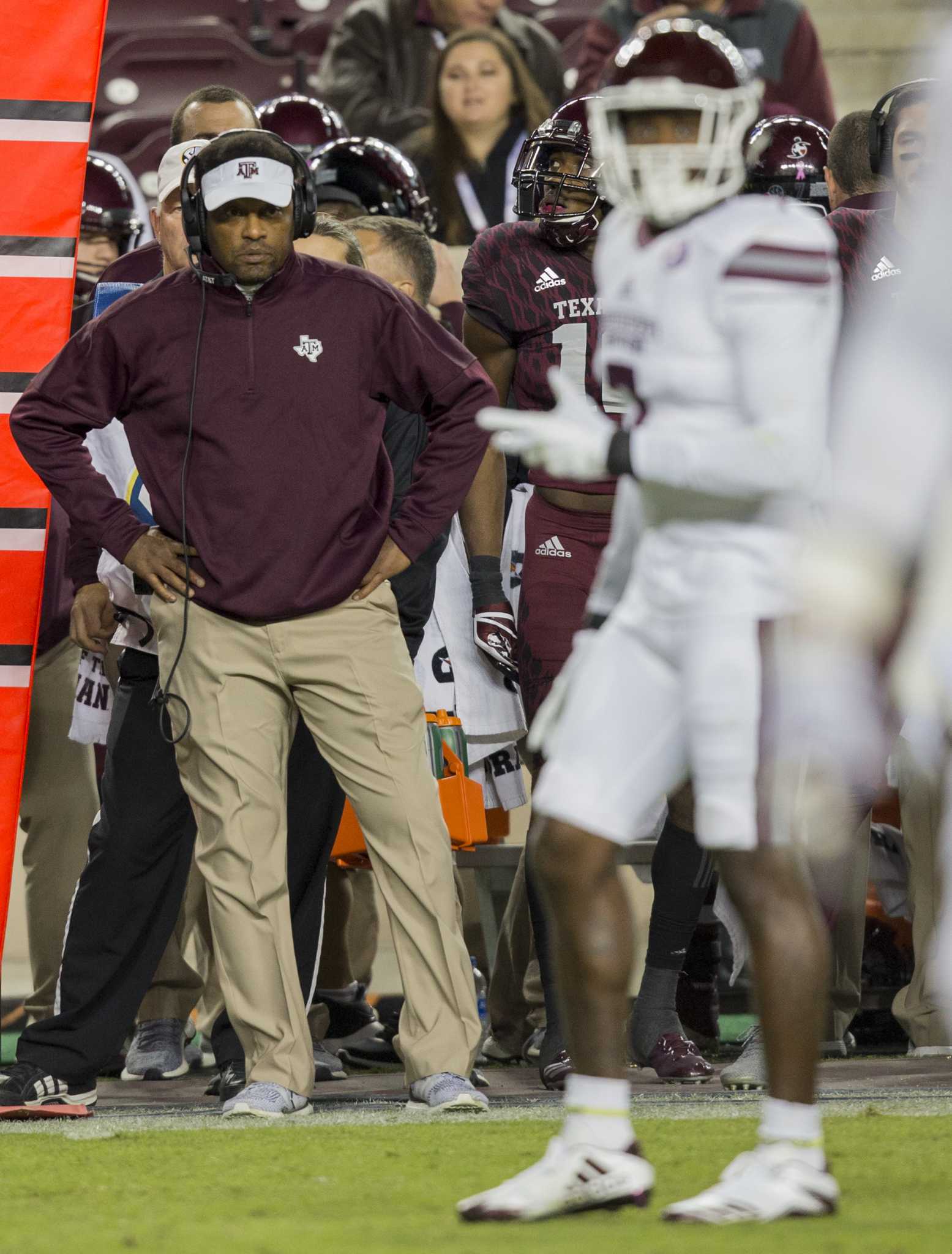 Kevin Sumlin might be on the way out at Texas A&M but many have his back