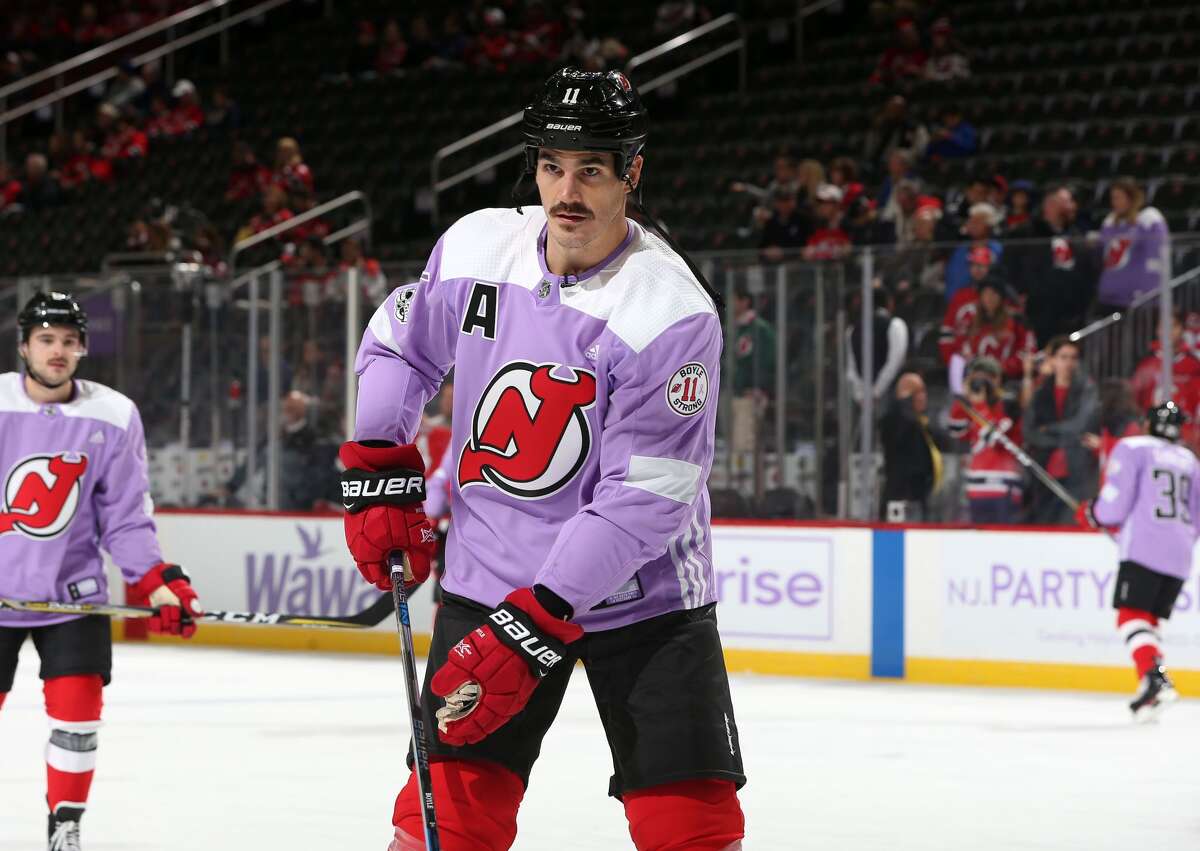 Brian Boyle scores on 'Hockey Fights Cancer Awareness Night'