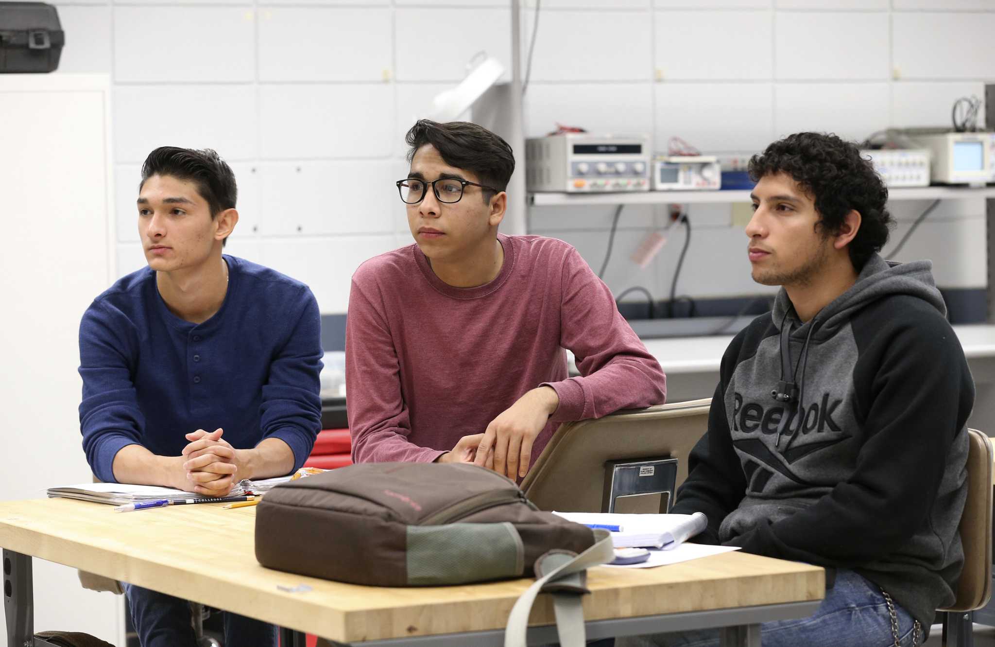 Scholarship program brings Mexican students to Alamo Colleges