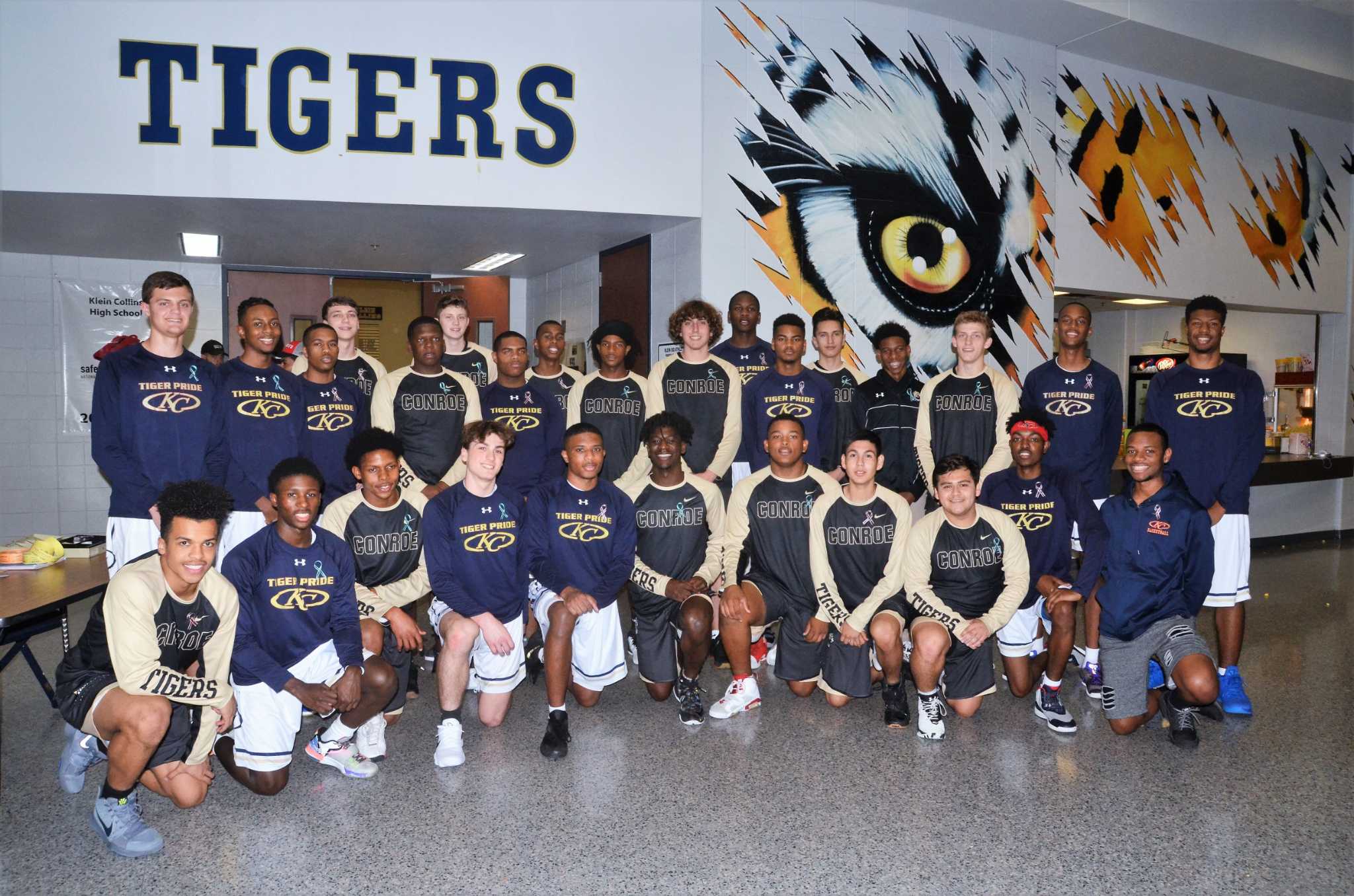 BOYS HOOPS: Klein Collins, Conroe unite for good cause