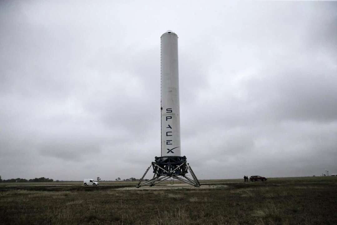 SpaceX engineers put rocket engines through their paces