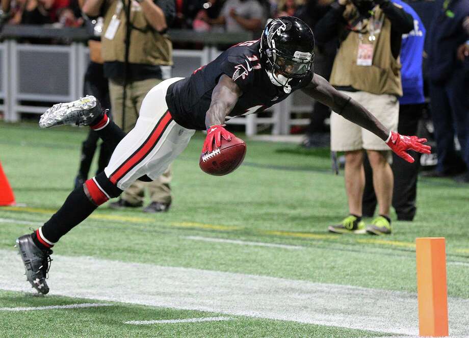 Falcons wide receiver Julio Jones finds ways to play through aches and ...