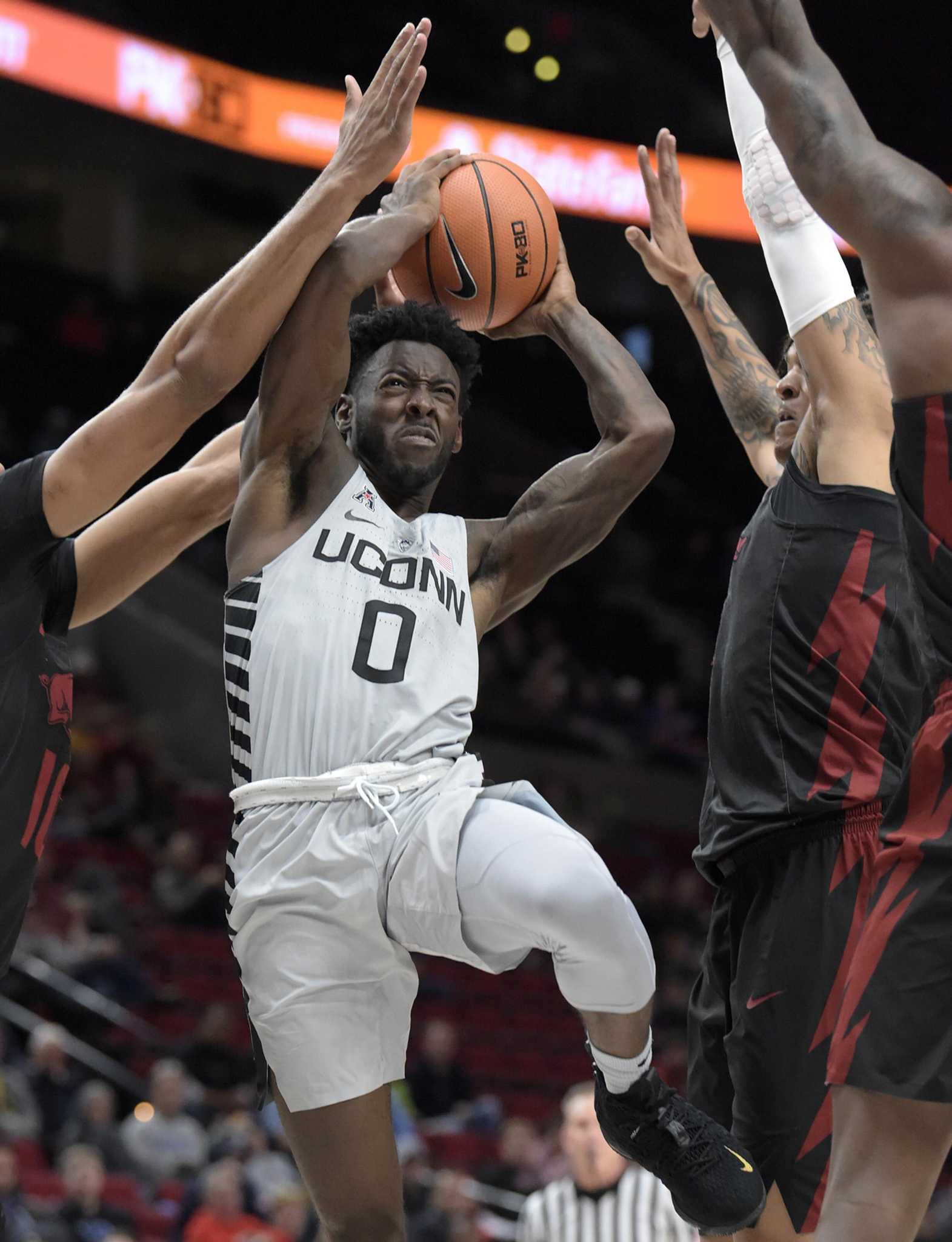 Back to the drawing board for UConn men’s basketball team