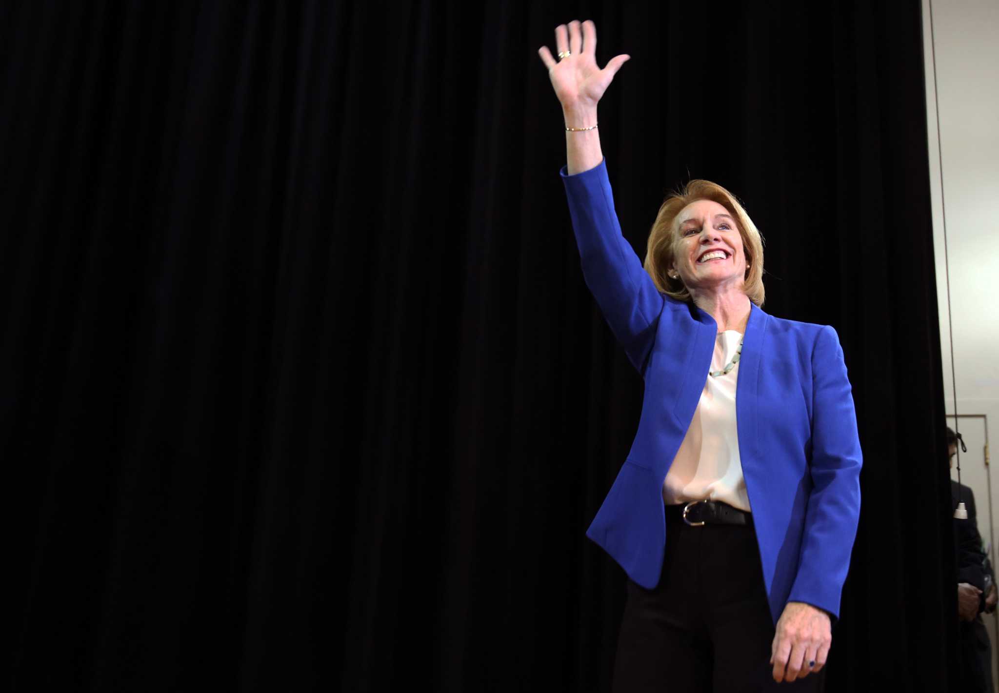 Mayor Durkan's first message: 'You will not have to come to City Hall'