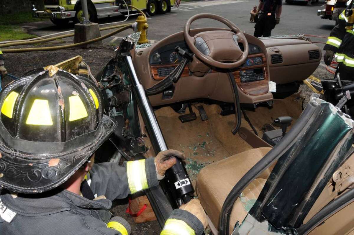 Danbury crowd likes fire and water