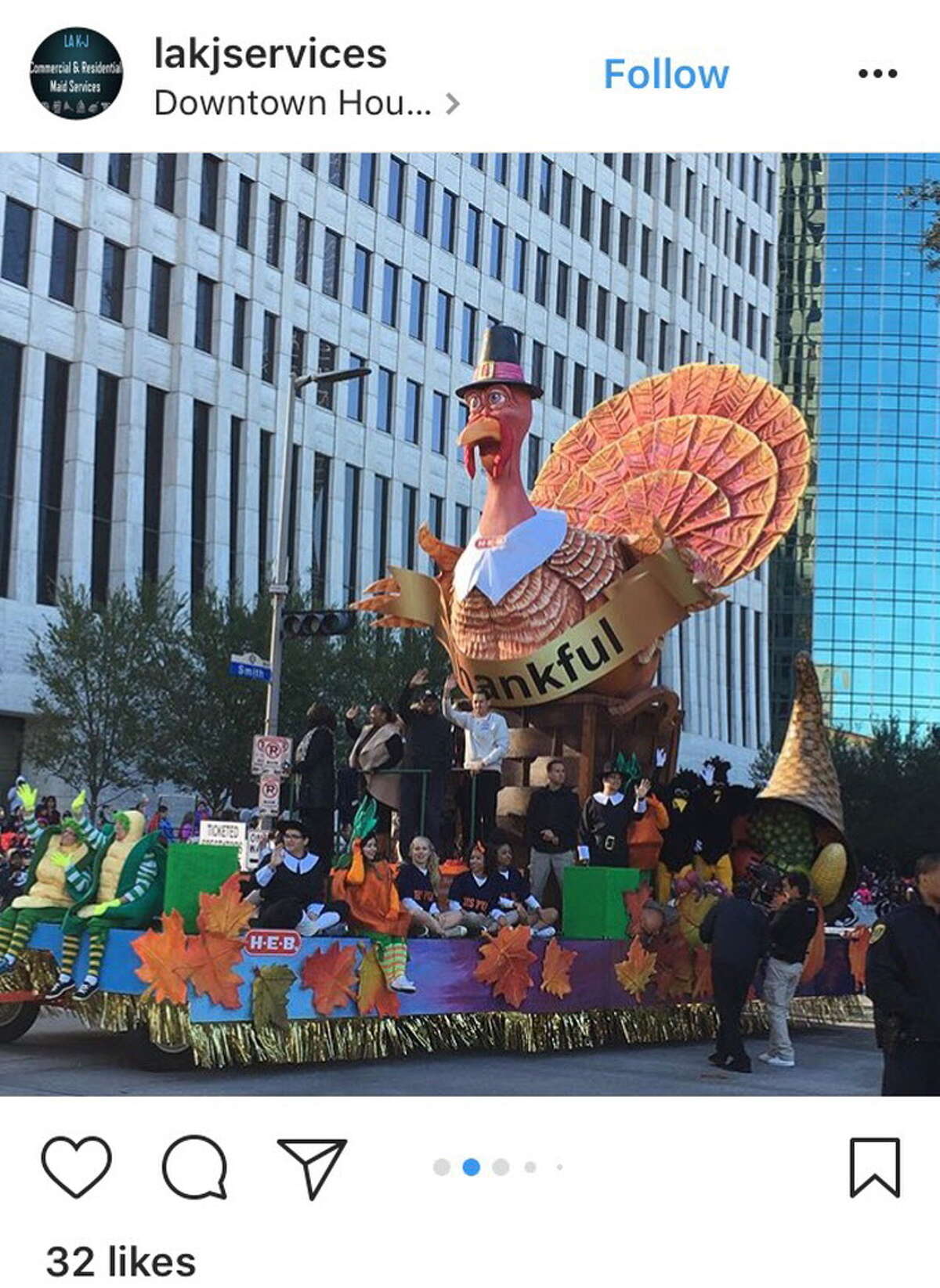 Instafamous: HEB Parade pride