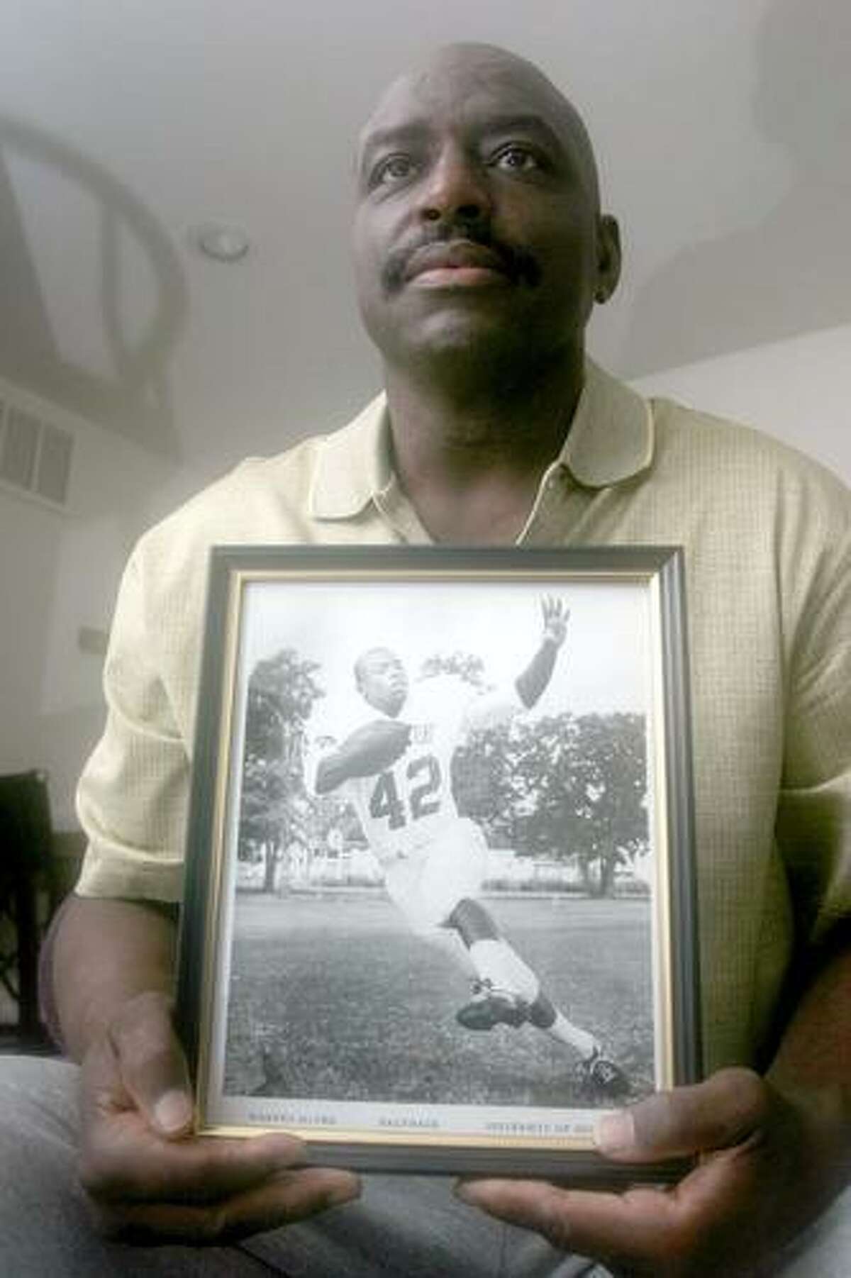 Former Brackenridge star Warren McVea left lasting legacy
