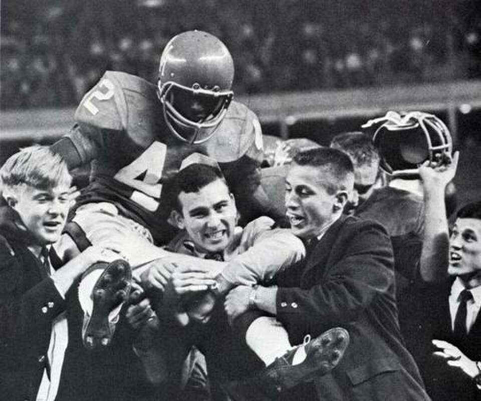 Former Brackenridge star Warren McVea left lasting legacy