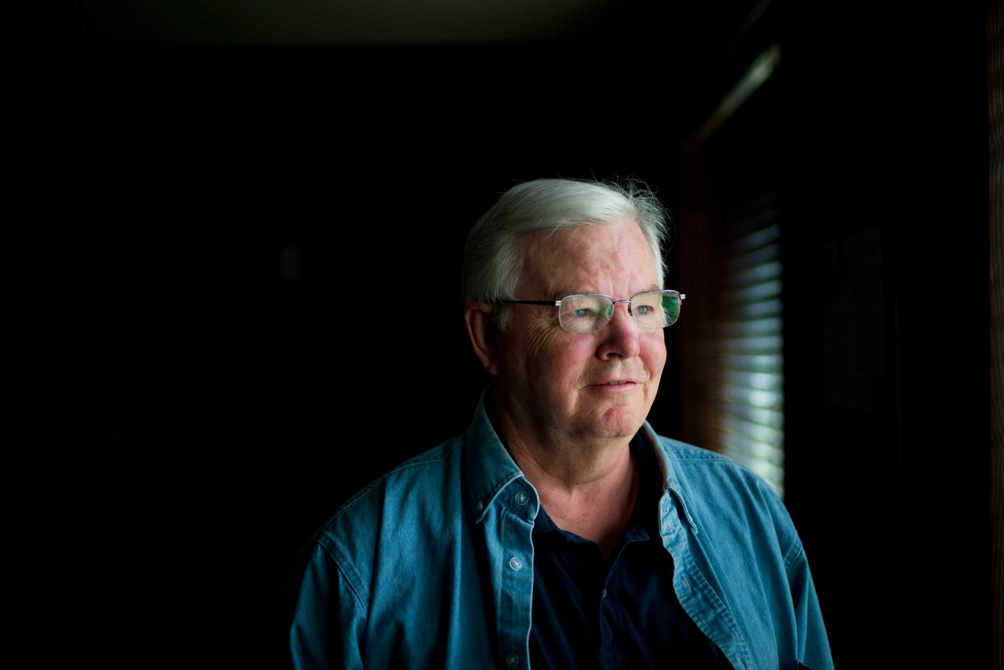 Texas Congressman Joe Barton, hit with 'sexting' revelation, bows out ...