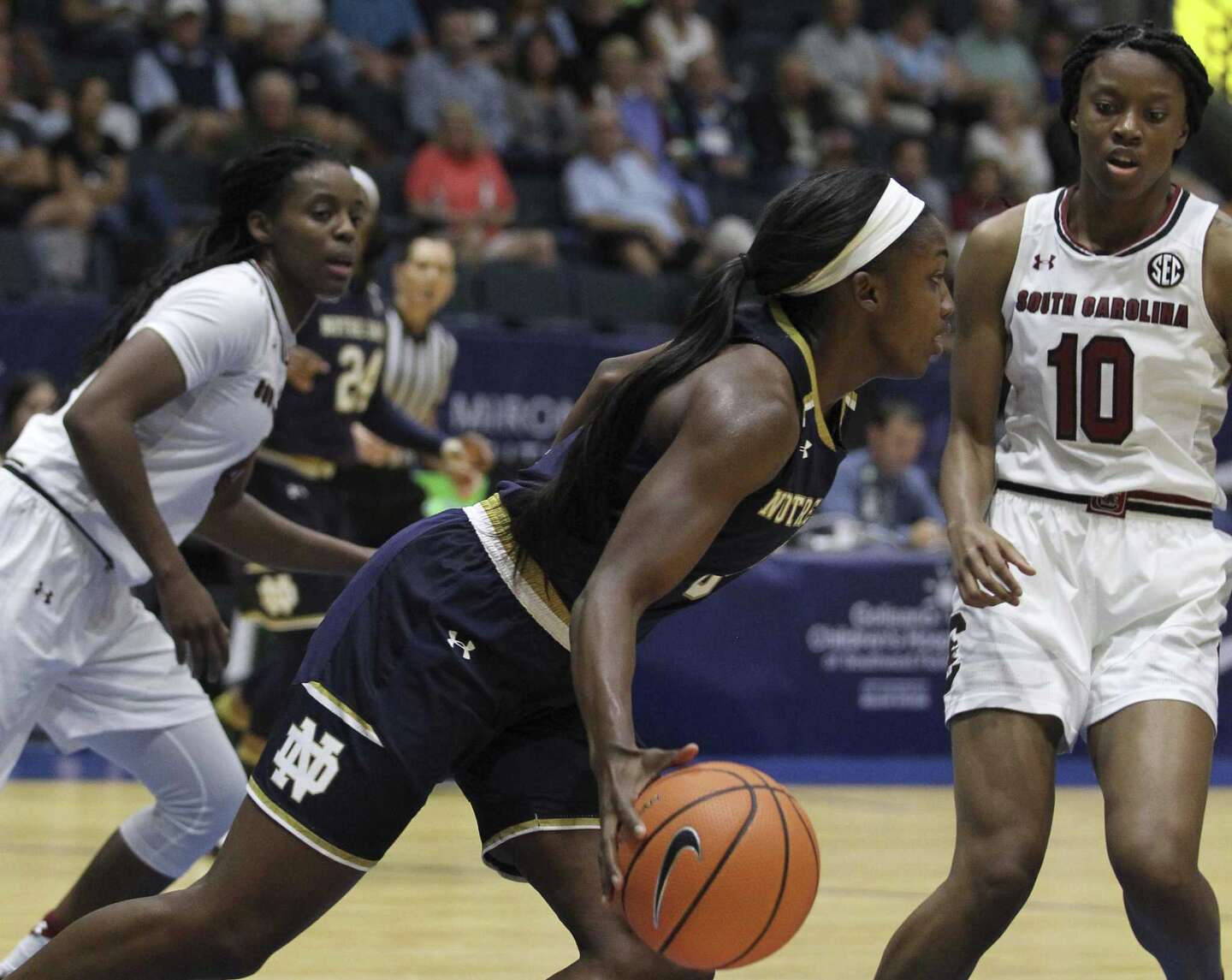 Women’s basketball gameday capsule: No. 3 Notre Dame at No. 1 UConn