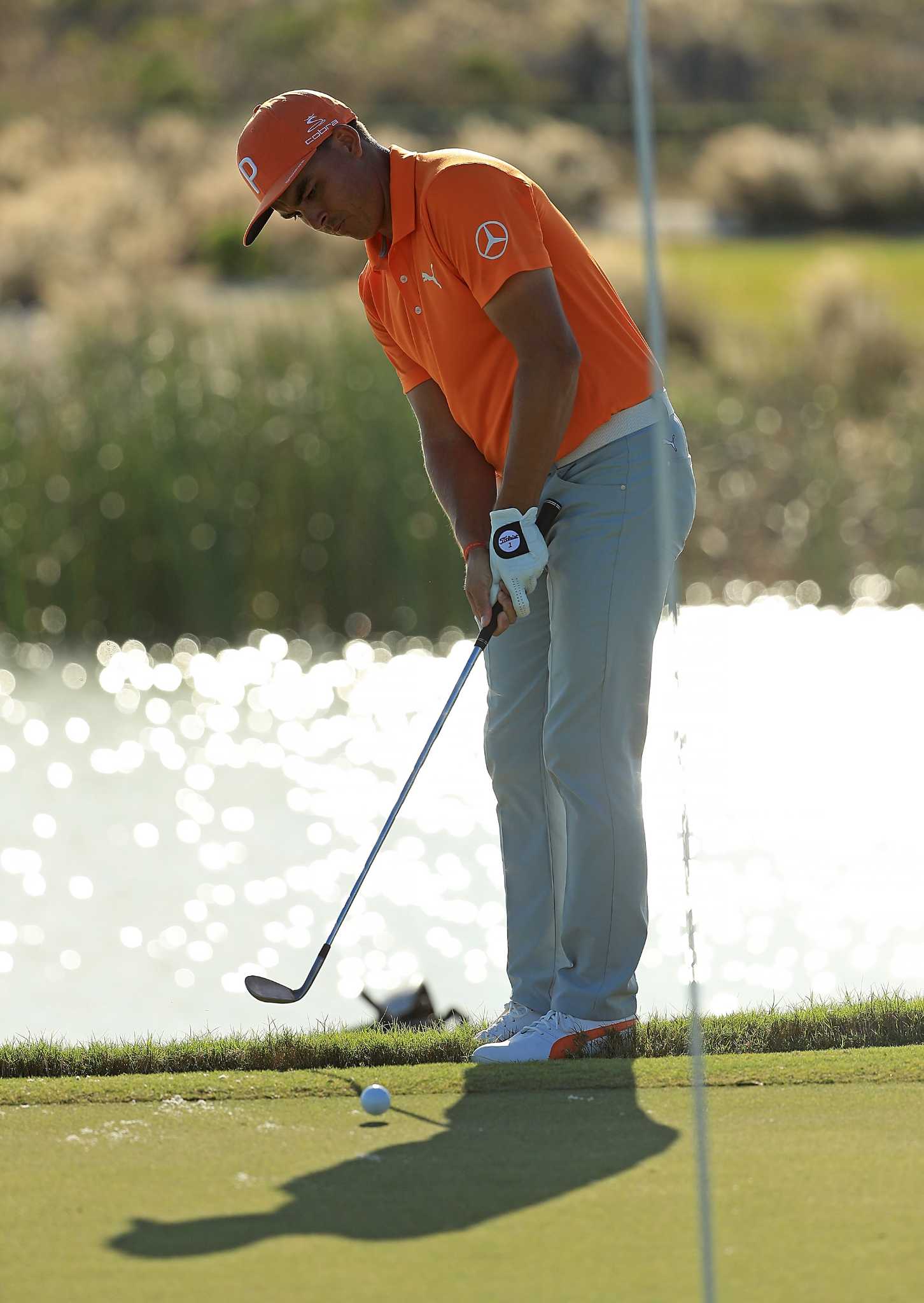 Fowler wins with big rally