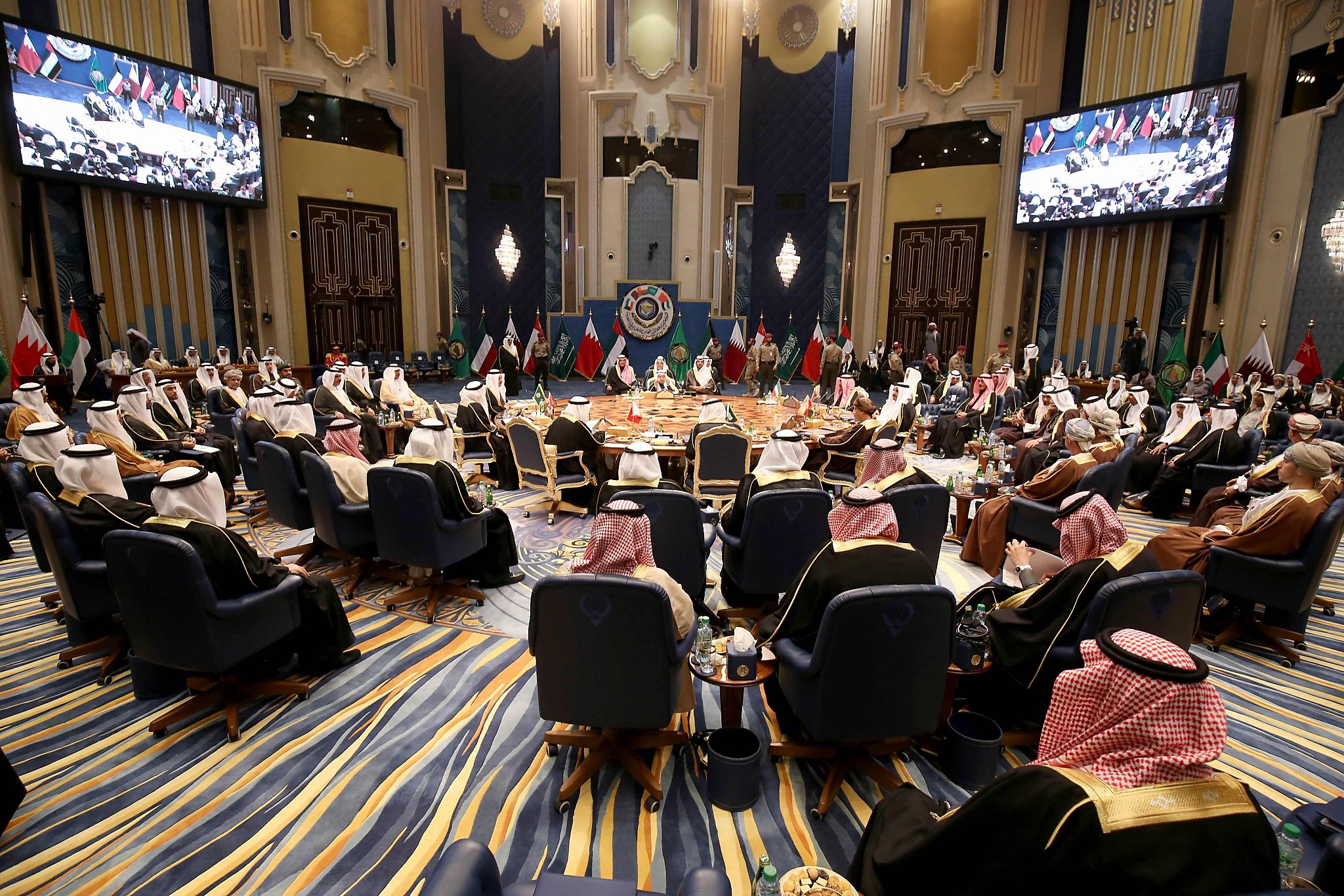 2-day Gulf summit ends within hours amid Qatar crisis