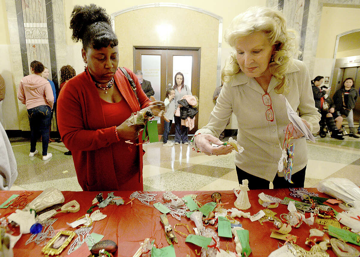 Tree of Angels offers memorial and support