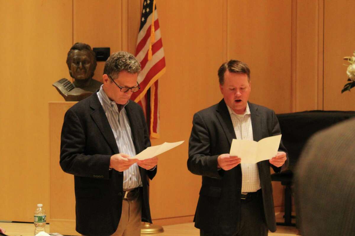 Wilton swears in new elected officials