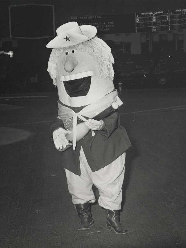The strange, slightly terrifying history of Houston Astros mascots
