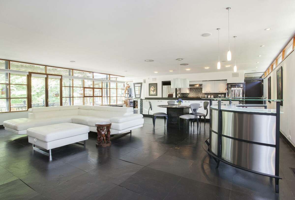 Roxbury home designed by internationally-acclaimed architect