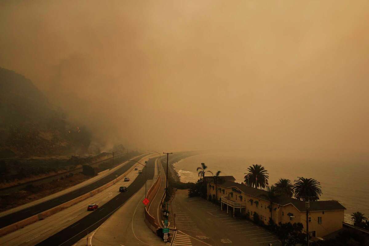 Georges Fire now burning 2,883 acres - 100% contained in Inyo County