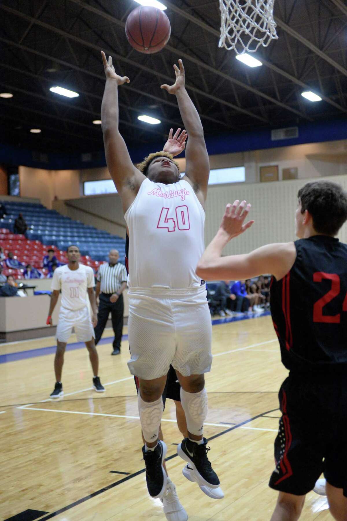 Dec. 7: Westfield 53, Oak Ridge 52