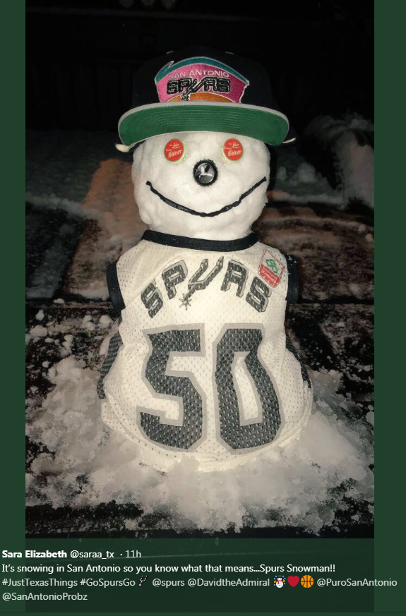 San Antonians prove they're really great at making snowmen