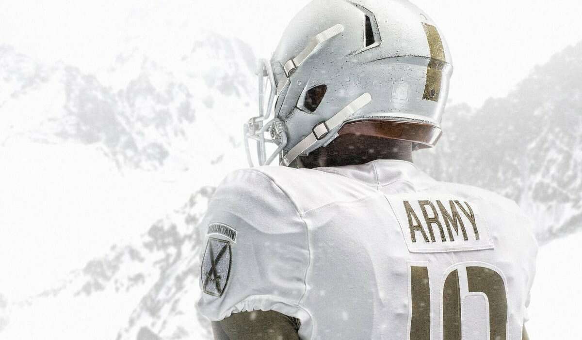 Check out Army's awesome all-white uniforms