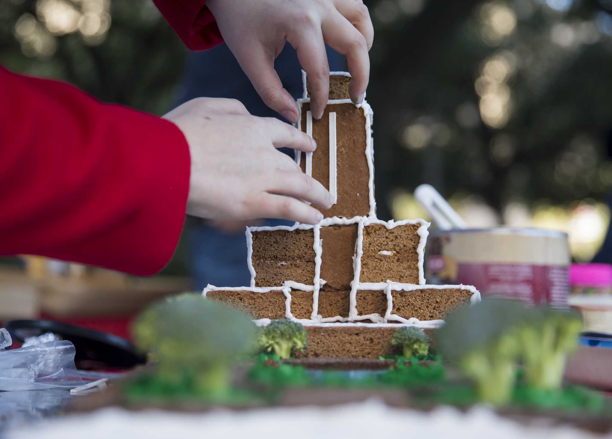 Gingerbread builders savor sweet victories at Architecture Center ...