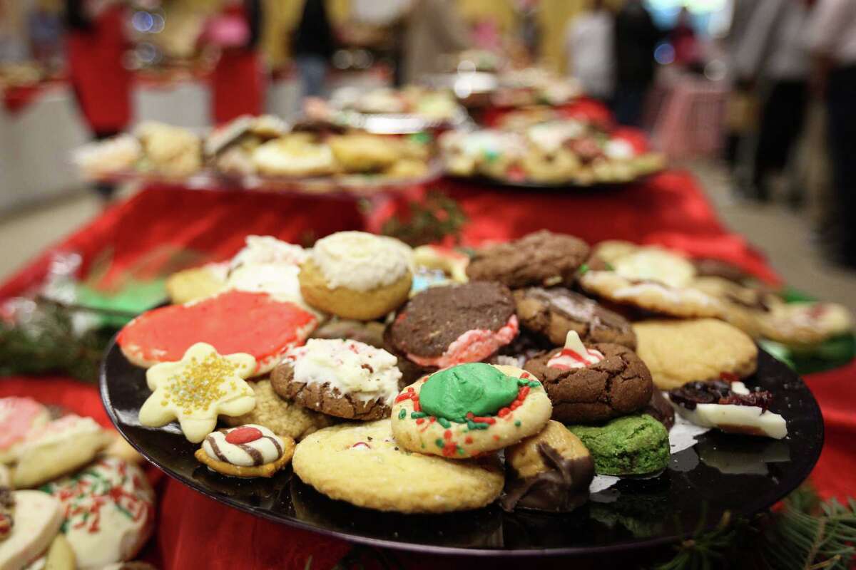 Christmas in Historic Montgomery's Cookie Walk helps preserve district ...