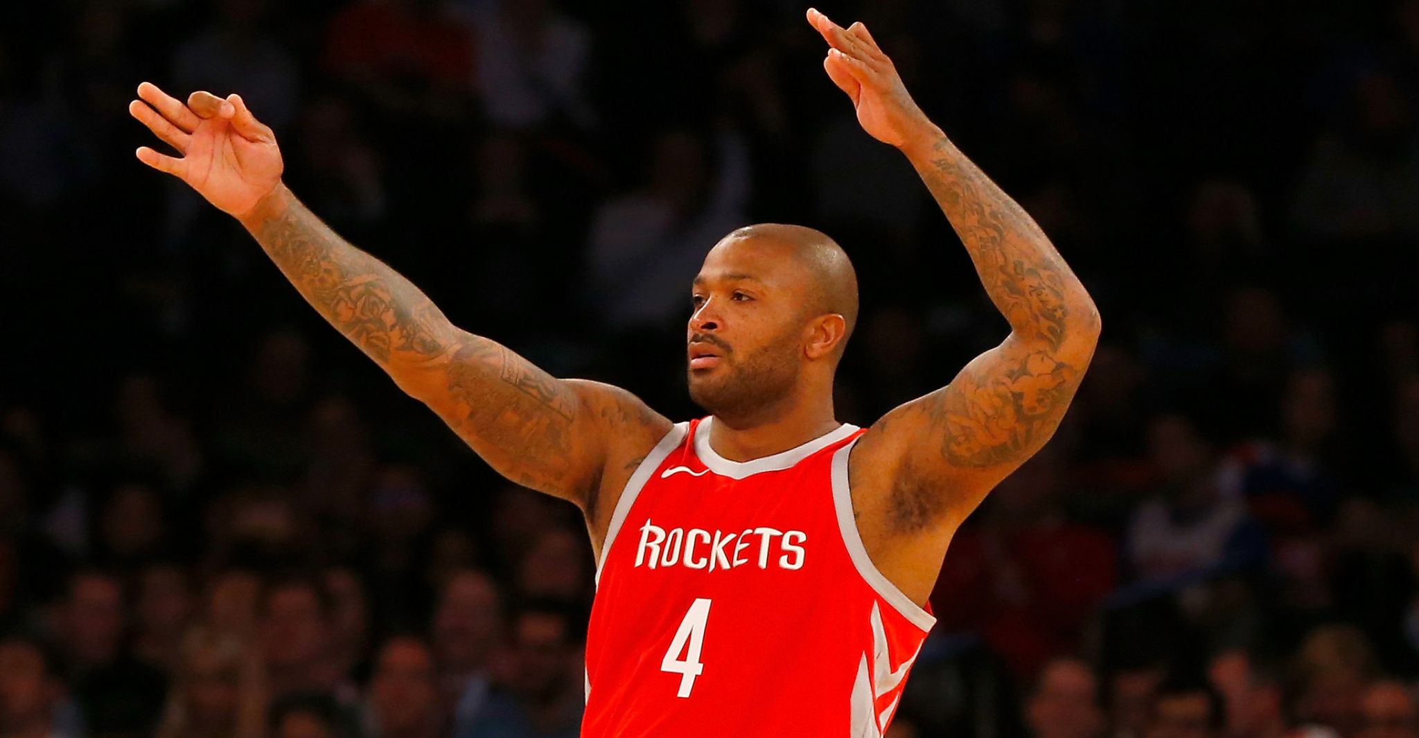 P.J. Tucker embracing versatile role with Rockets