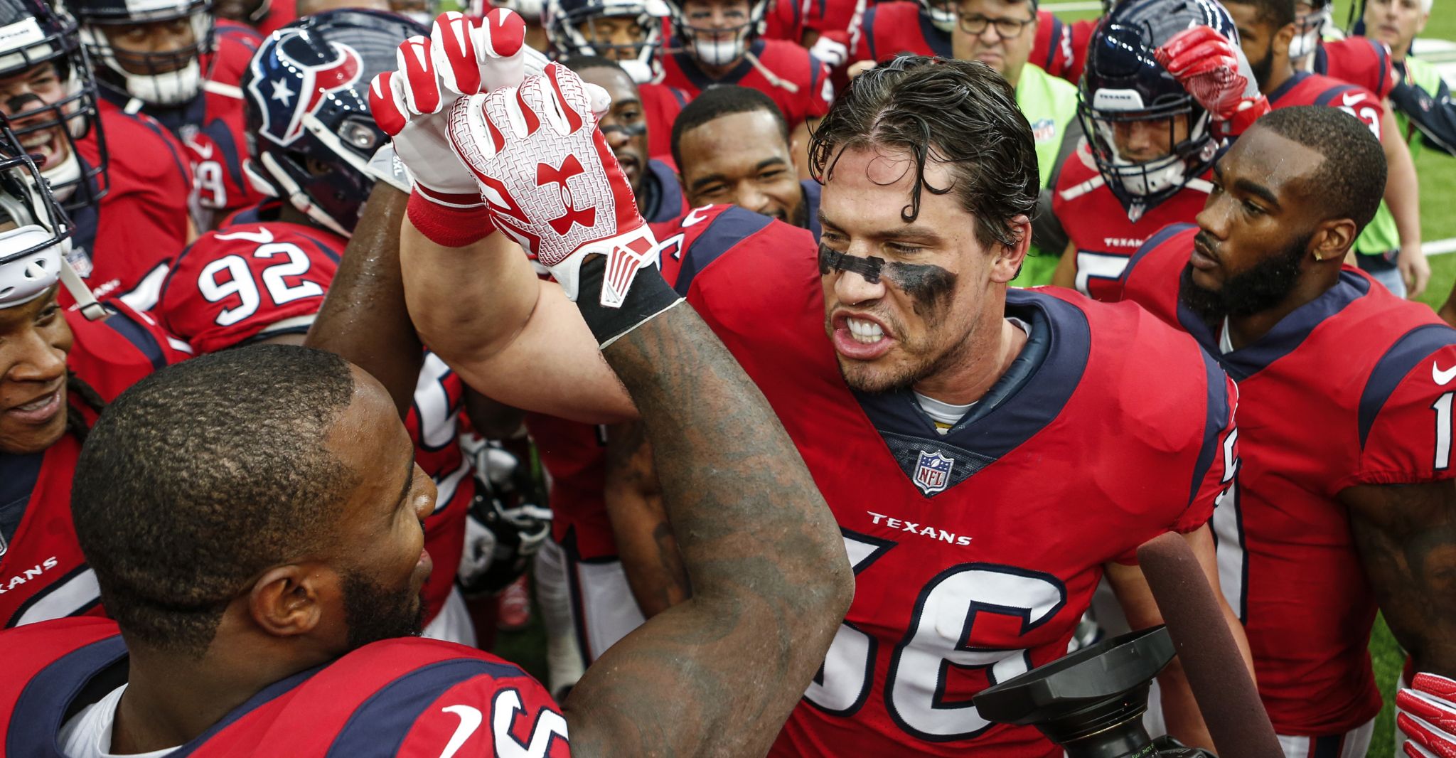 Texans' Brian Cushing starts in 'bittersweet' return from suspension