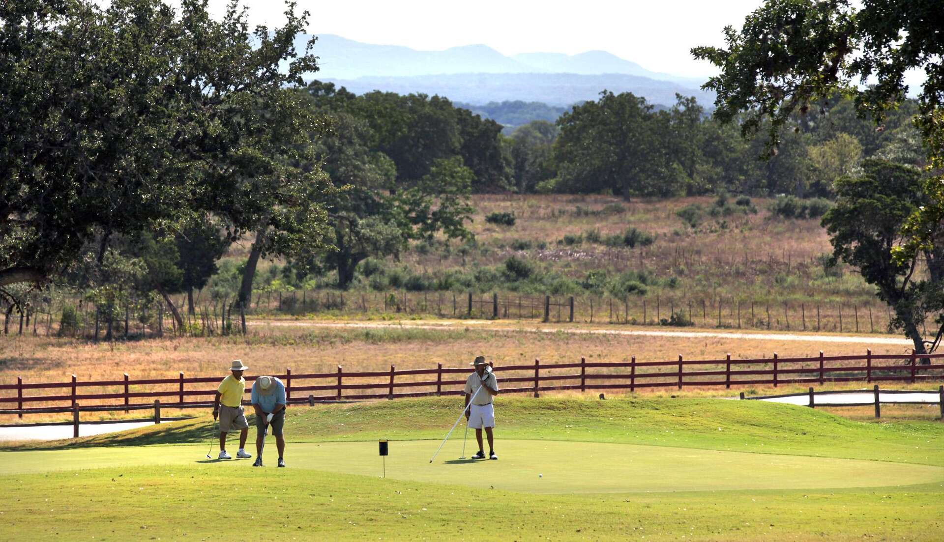 Waco entrepreneurs buy Bandera’s Flying L at auction; plan to ‘make it ...