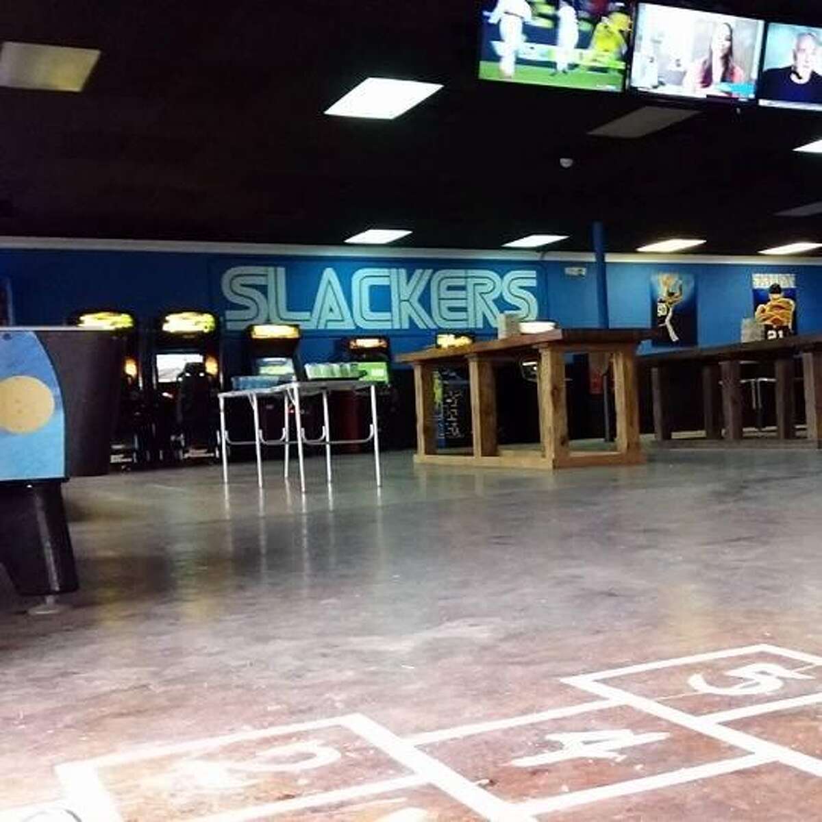 Slackers opening third San Antonio location on St. Mary’s Strip