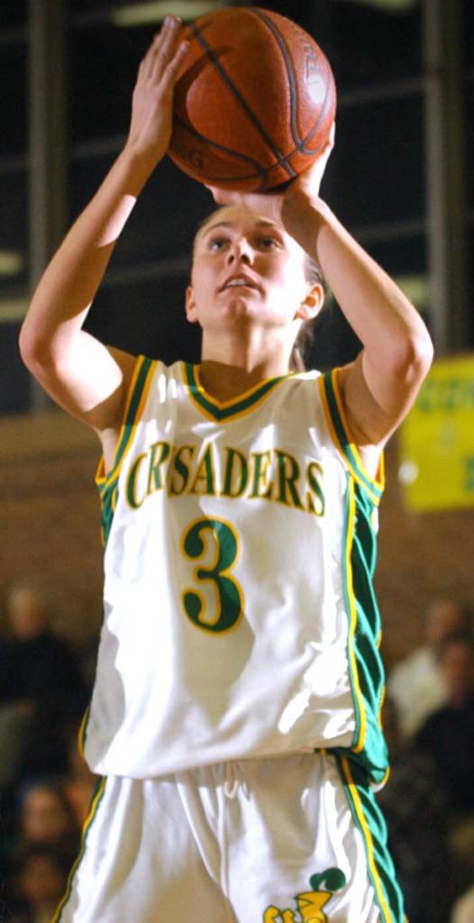 Stamford trio of Garry Cobb, Amanda Pape and Mickey Lione headline Hall ...