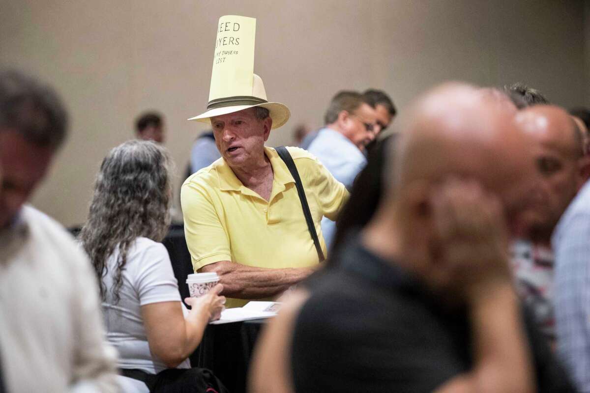 Harvey-flooded homeowners struggle as mortgage bills pile up