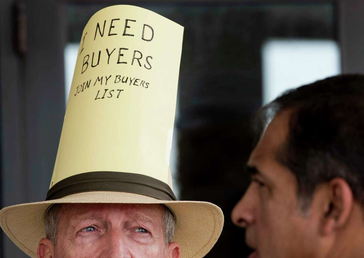 Harvey-flooded homeowners struggle as mortgage bills pile up