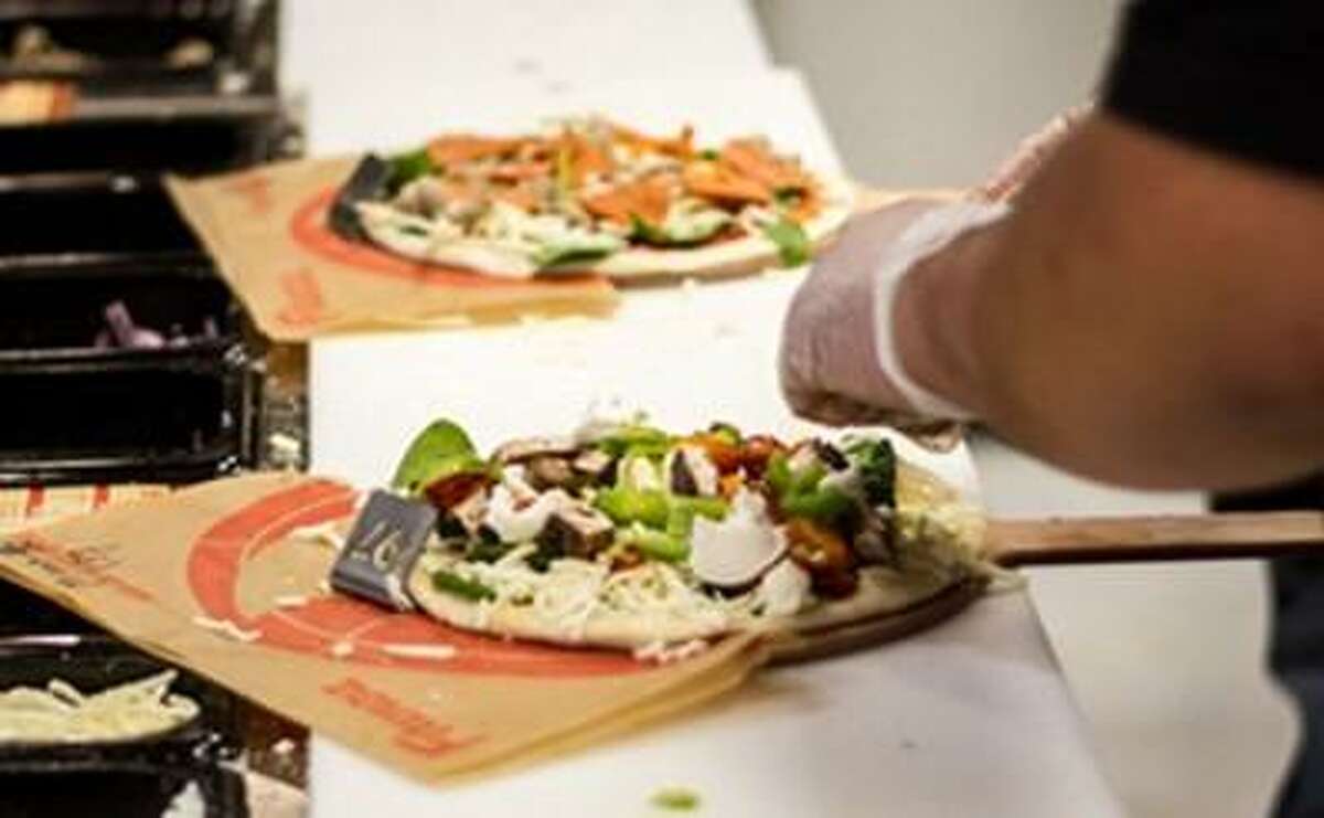 Alamo Ranch getting new pizza chain Firenza Pizza