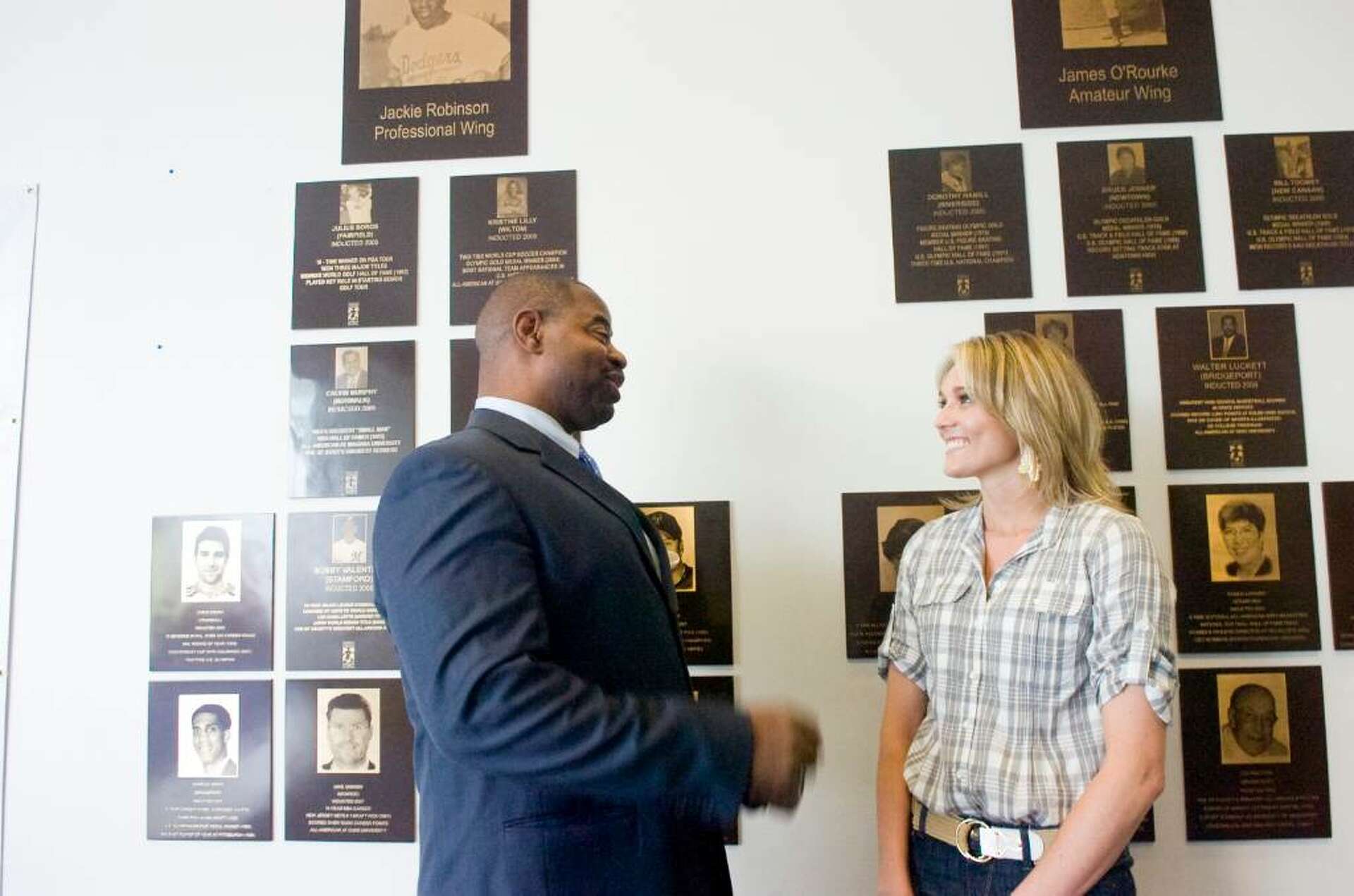 Stamford trio of Garry Cobb, Amanda Pape and Mickey Lione headline Hall ...