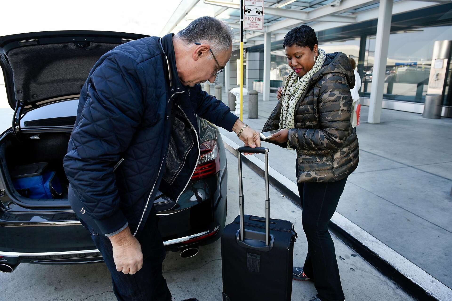 Lyft testing taxi-style queues for airport pick ups