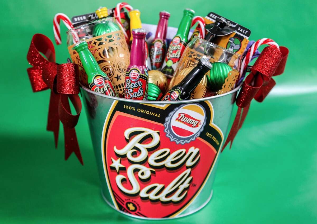 6 awesome gifts for beer lovers