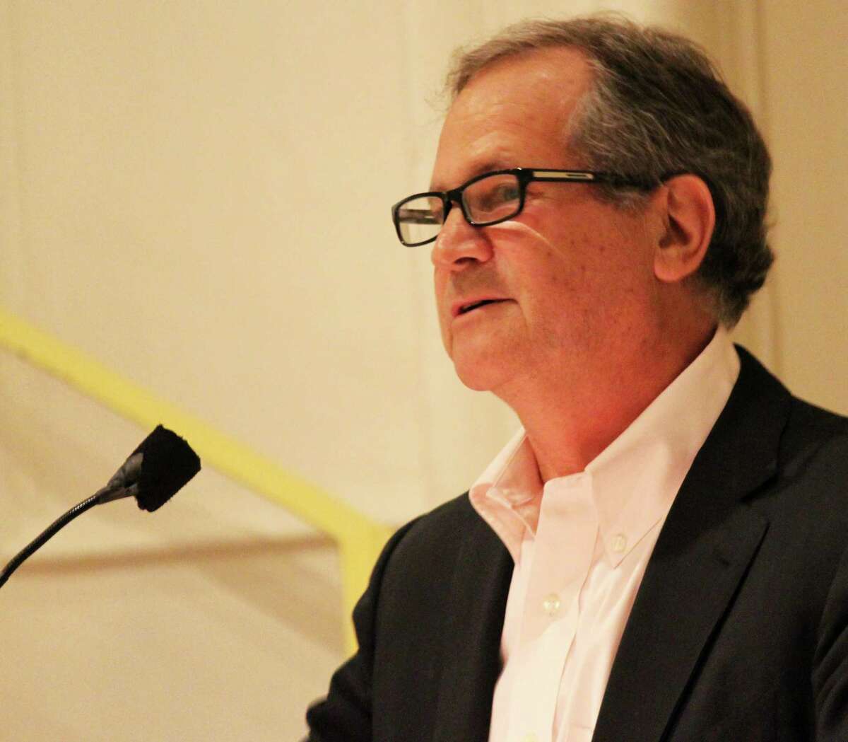 Men dominate board, commission chairmanships in Westport