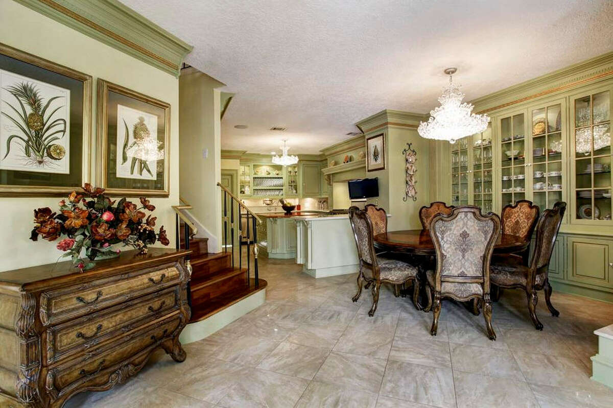 Look into Jim 'Mattress Mack' McIngvale's former Houston home