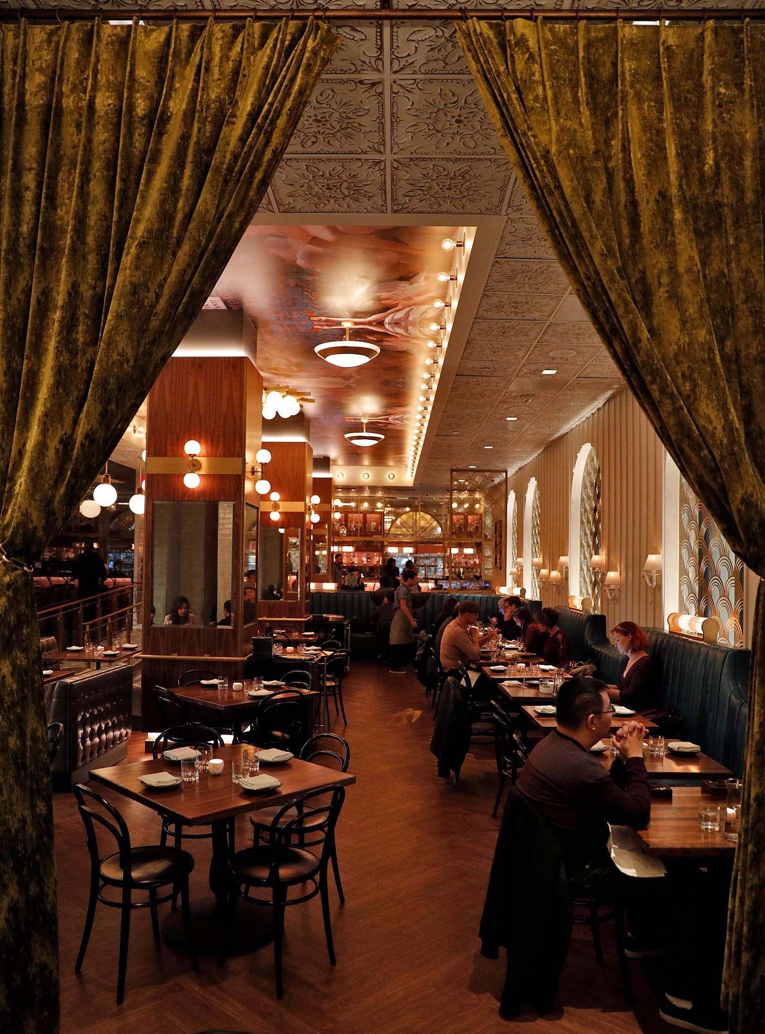 Hotels usher in new era of dining with Gibson at the Bijou