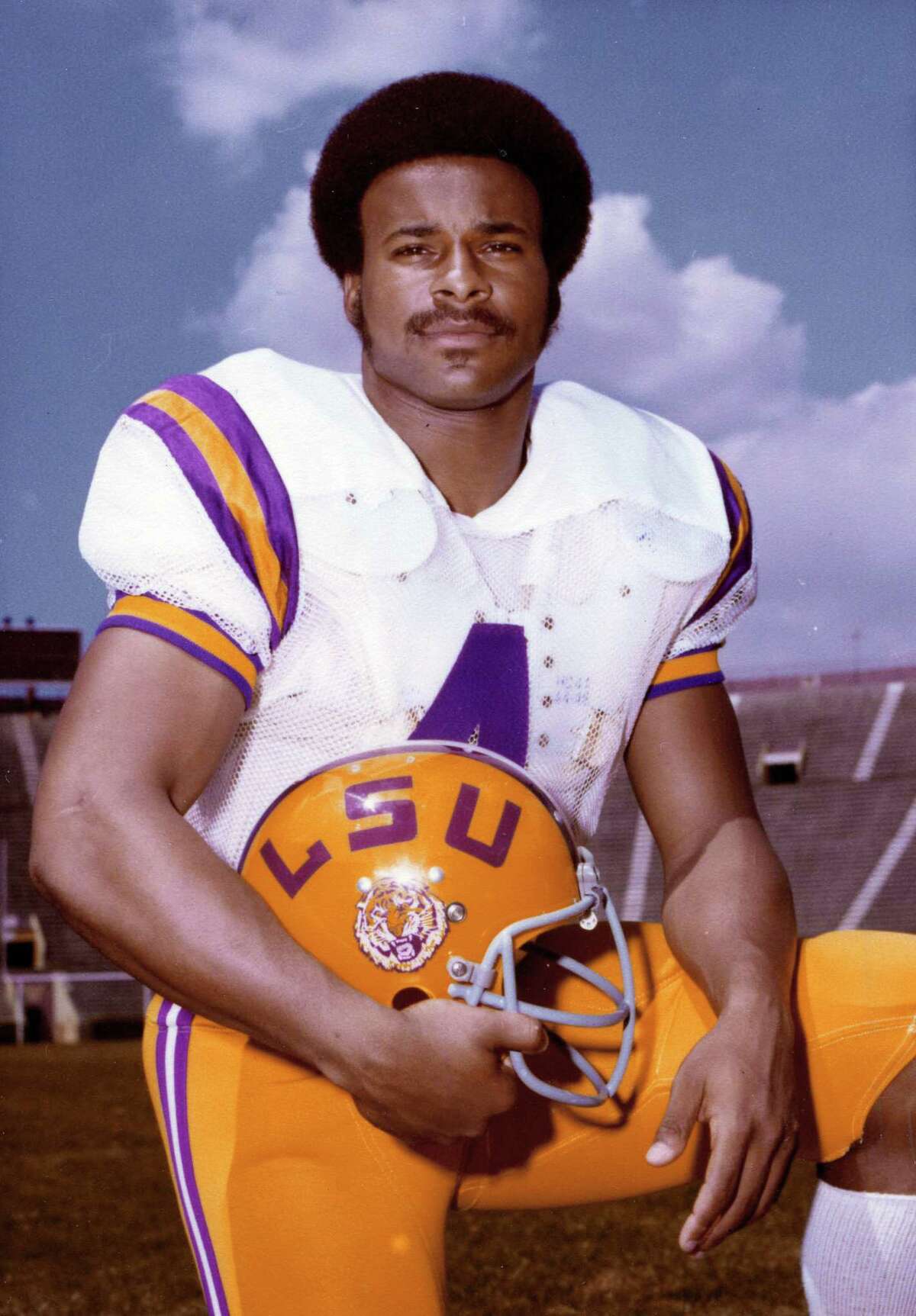 Football recruiting had twice the tales when it had two signing dates