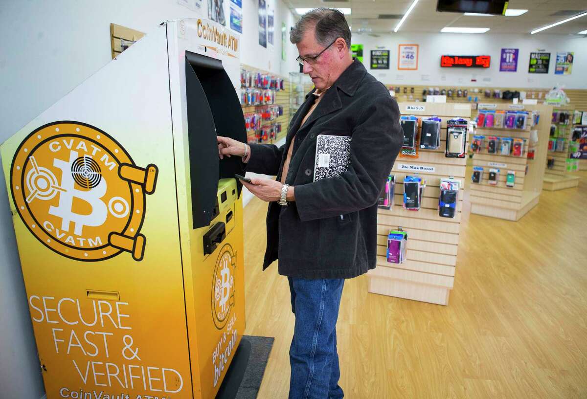 Texas bans alleged bitcoin fraudster, revealing risks